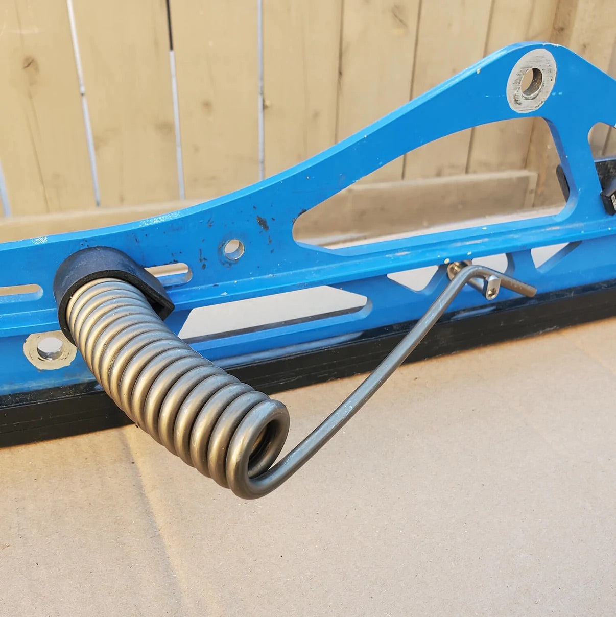 Titanium Ice Scratcher – CARBONSLED